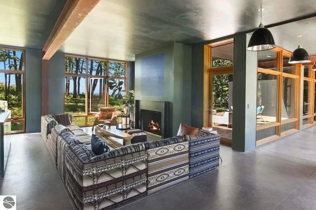 15 Gorgeous Vrbo Michigan Vacation Rentals - Domaine Daily