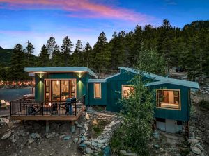 Cozy Up in the Rockies: 14 Stunning Cabins in Denver Colorado - Domaine ...
