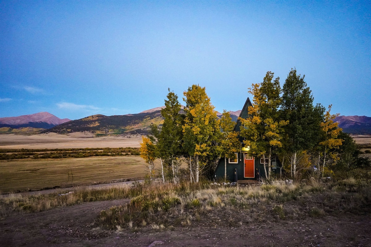 Cozy Up in the Rockies: 14 Stunning Cabins in Denver Colorado - Domaine ...