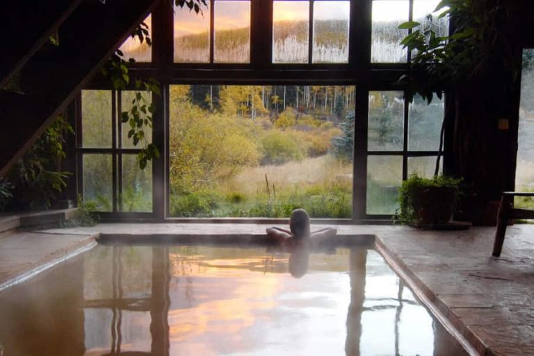 Best Hot Springs in Colorado for a Blissful Getaway - Domaine Daily