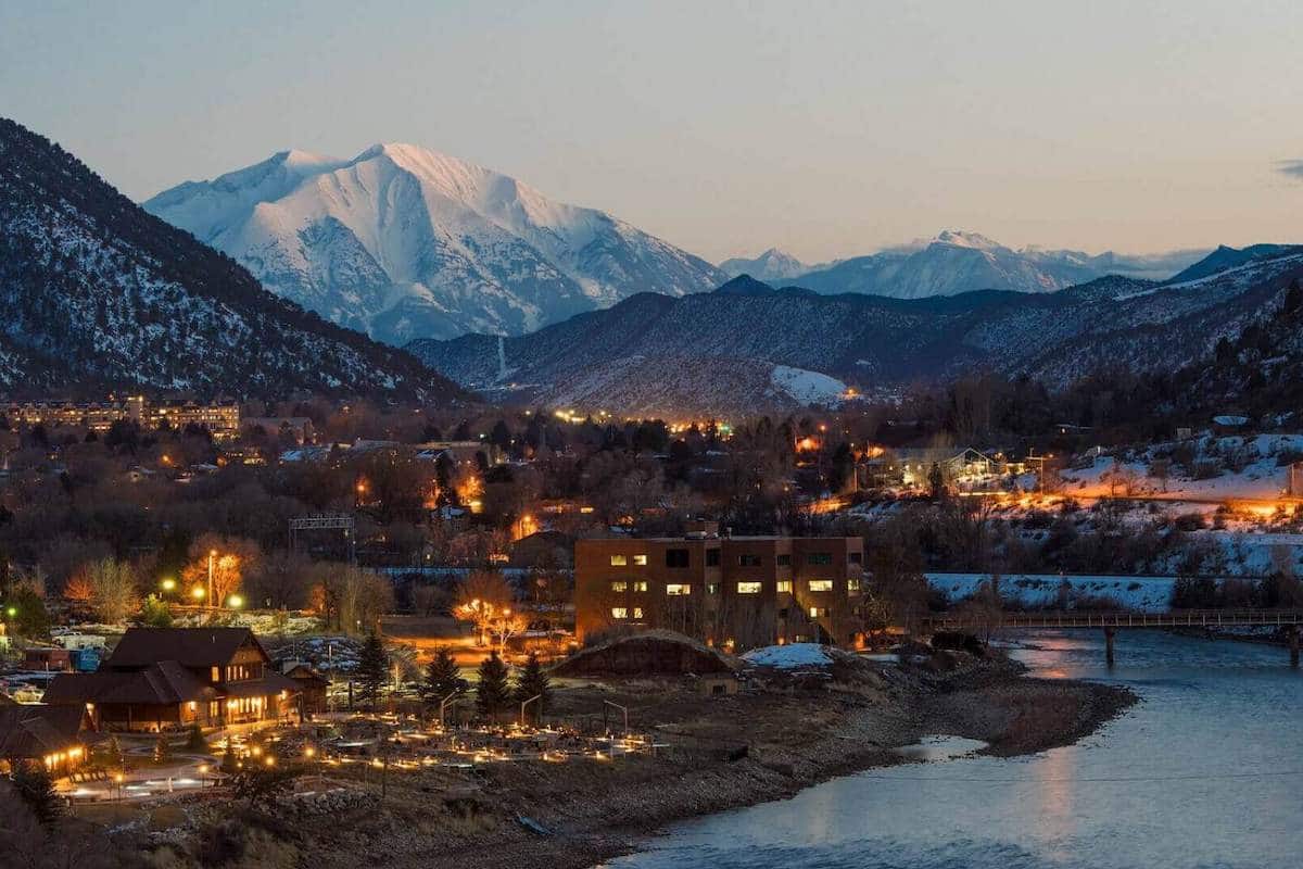 A Local's Guide to the Best Hot Springs Near Denver - Domaine Daily