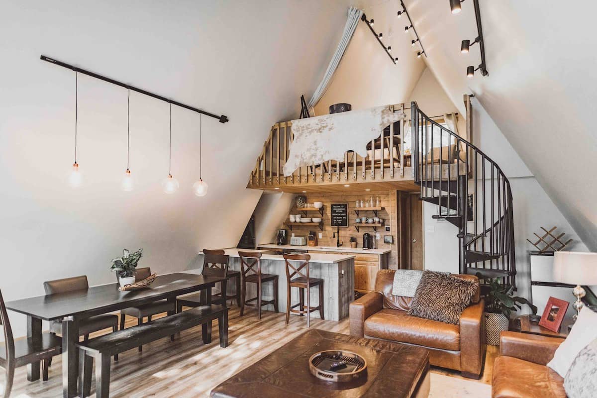 15 Dreamy Colorado Honeymoon Cabins You Must Experience - Domaine Daily