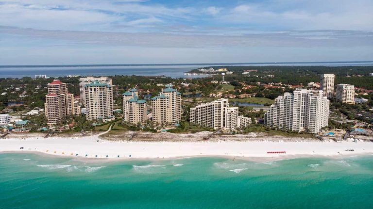 8 Best Destin Florida Resorts for the Ultimate Dream Vacation - Domaine ...